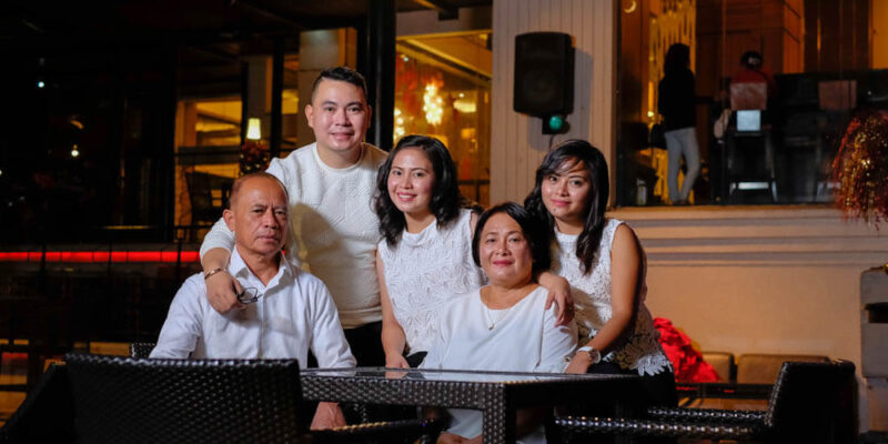 Local Photographer for Cebu City Photoshoot | Localgrapher