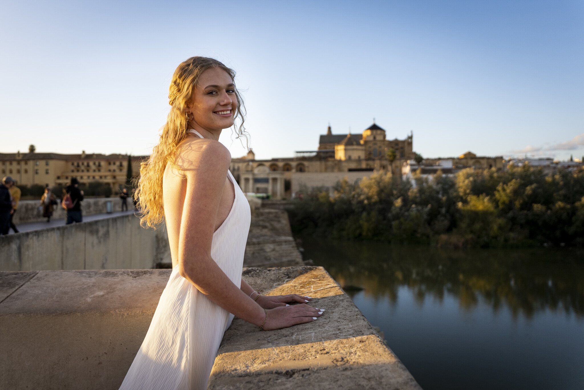 How to Get Perfect Solo Photos for Your Instagram | Localgrapher