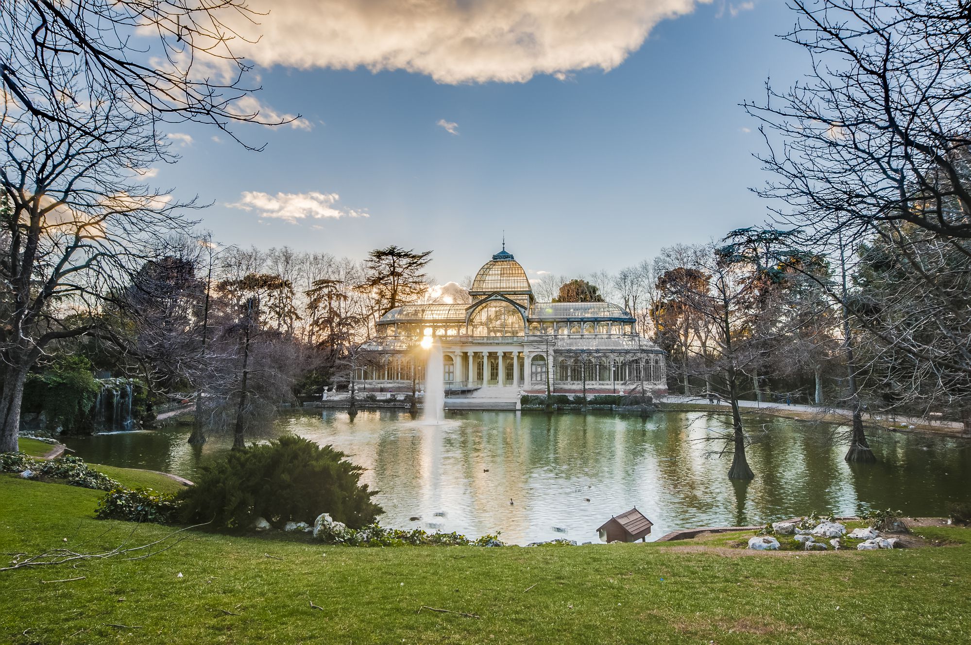El Retiro & Other Top Photo Spots in Madrid | Localgrapher