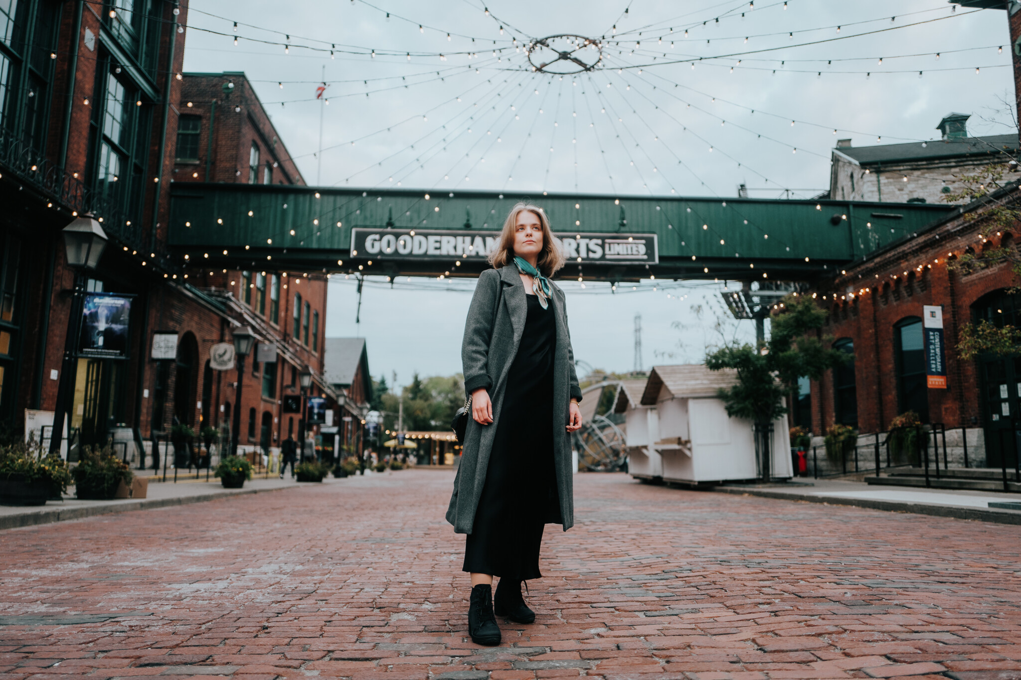 How to Get Perfect Solo Photos for Your Instagram | Localgrapher