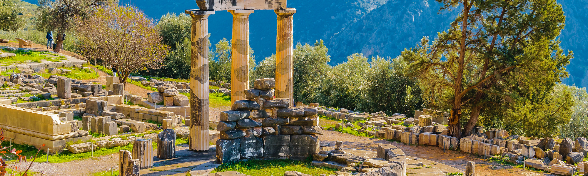 Delphi & Other Top Photo Spots in Greece | Localgrapher