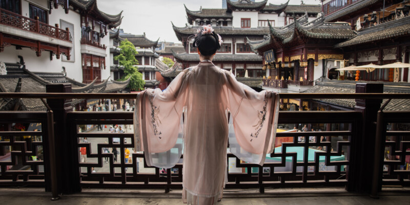 Hire a Best Professional Photographer in Shanghai | Localgrapher